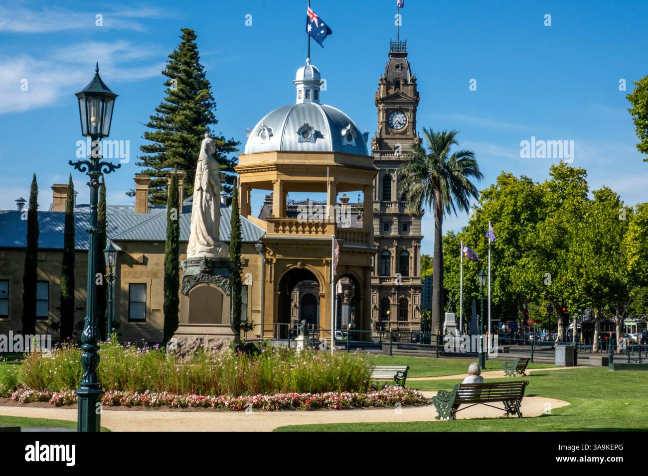 Bendigo Military Museum in Rosalind Park, Bendigo, Victoria, Australia Stock Photo - Alamy