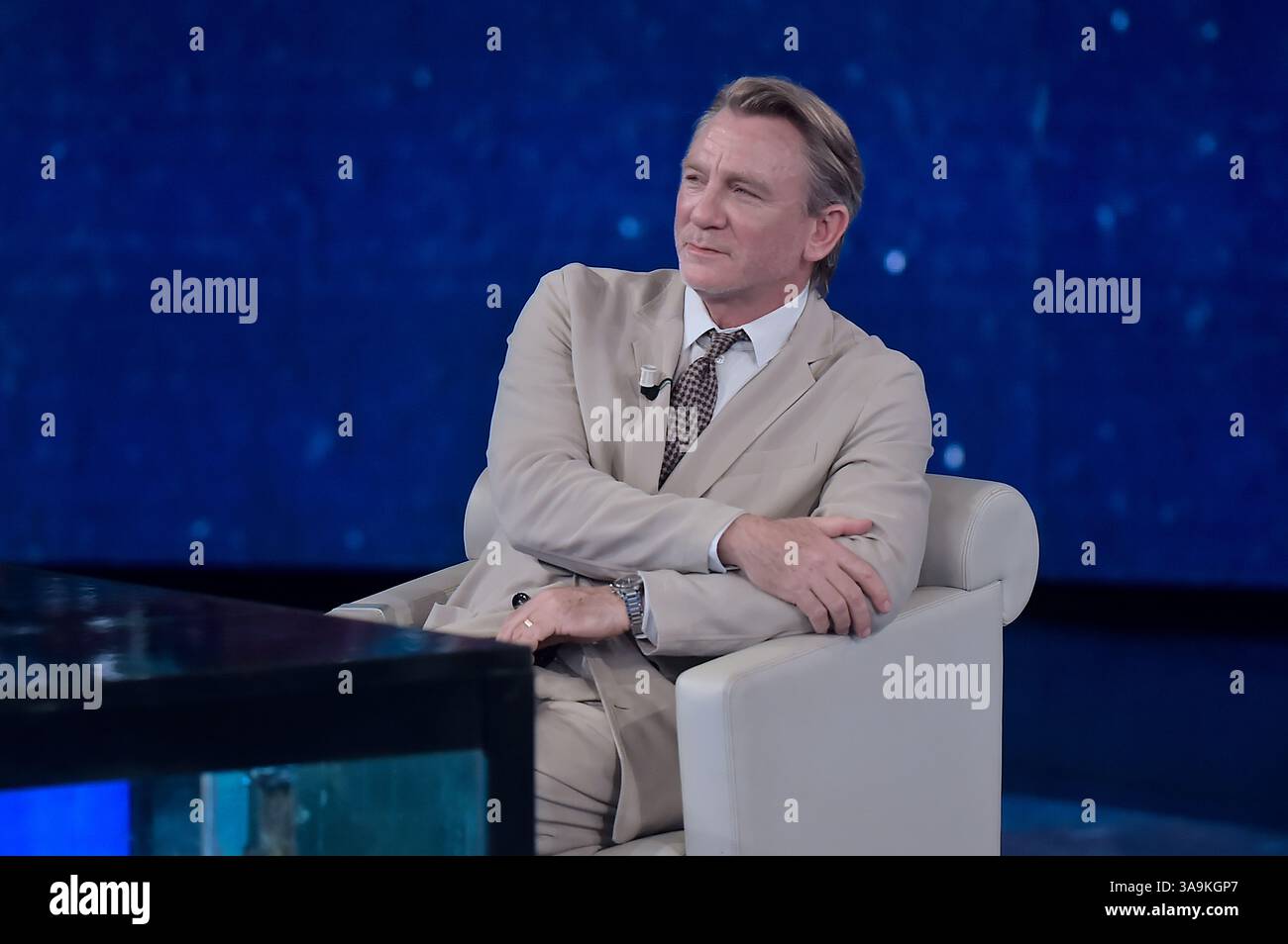 Daniel Craig Guests attend the Italian TV show -Che tempo che fa- Milan ...