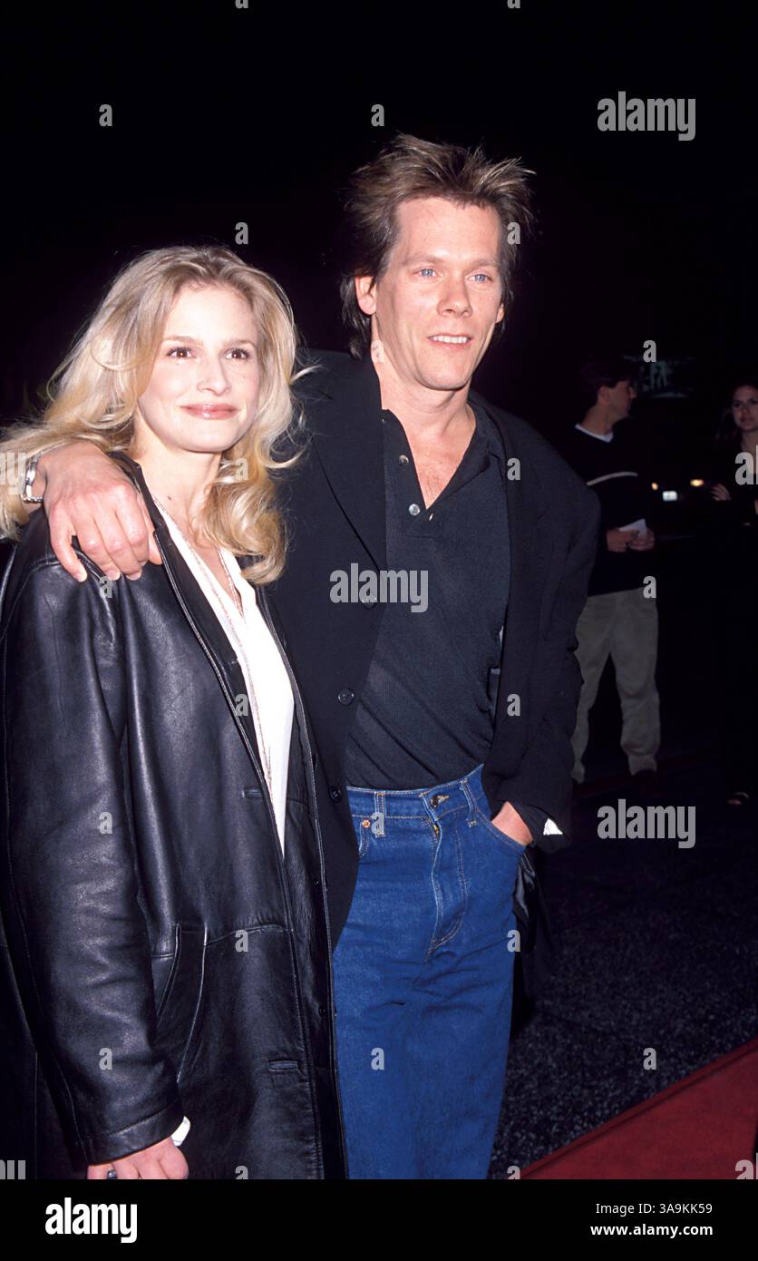 Mar 06, 1998; Los Angeles, CA, USA; Actor KEVIN BACON and wife KYRA ...