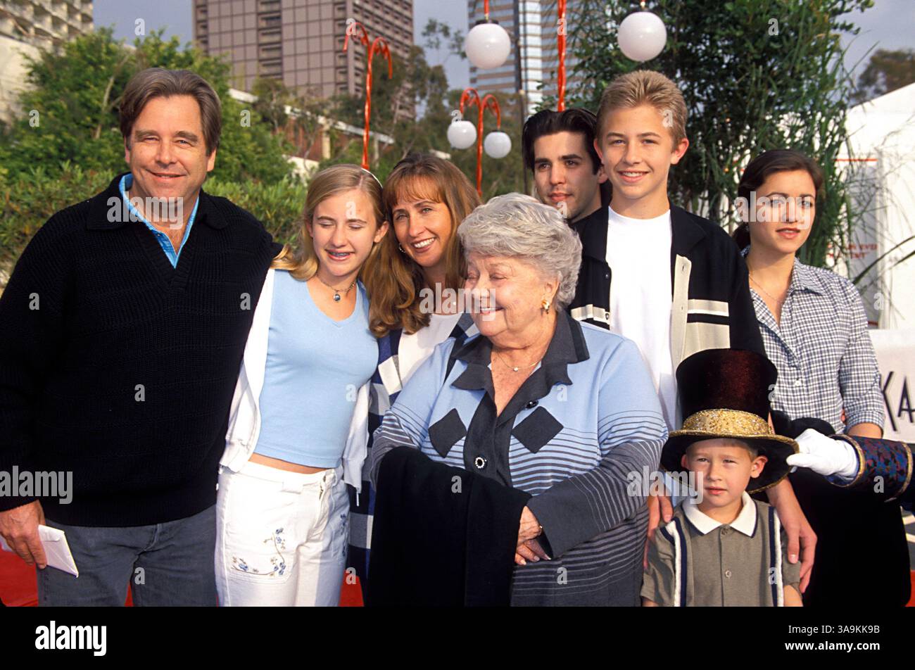 Apr 30, 1999; Los Angeles, CA, USA; Pictured: Actor BEAU BRIDGES, wife ...