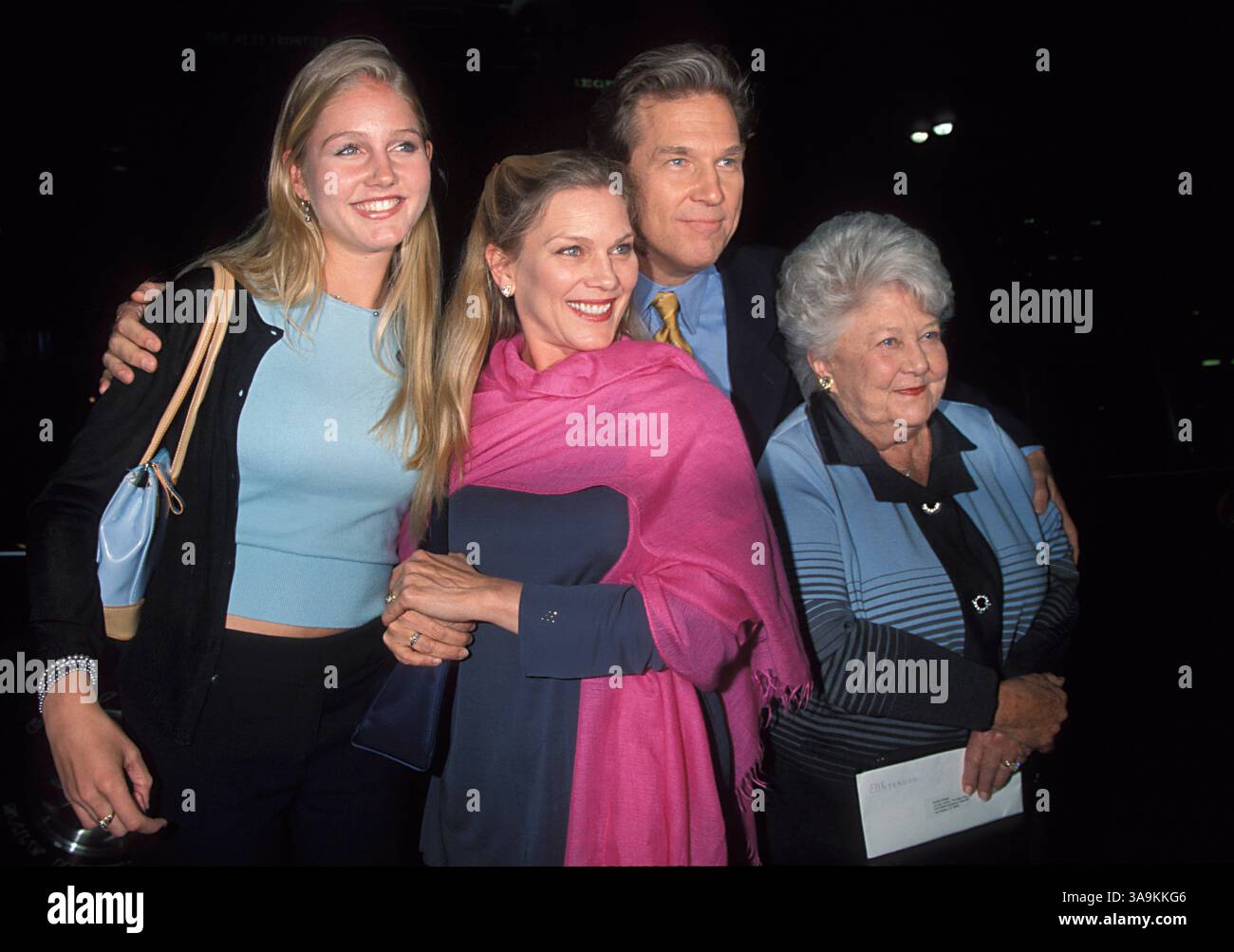Oct 05, 2000; Westwood, CA, USA; Actor JEFF BRIDGES with his wife SUSAN ...