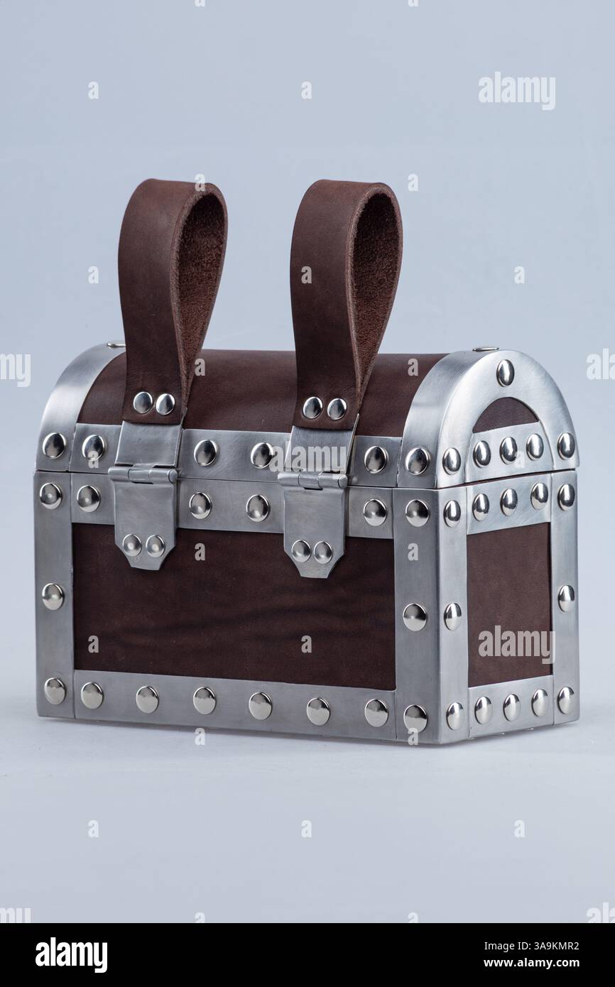 Antique silver storage chest hi-res stock photography and images - Alamy