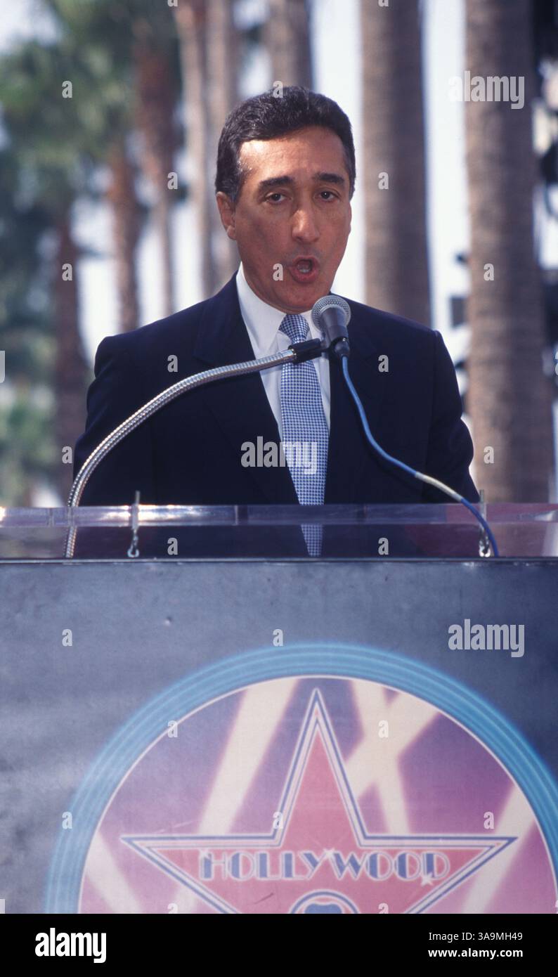 Nov 04, 1991 - Los Angeles, CA, USA - Henry Cisneros speaking on the ...