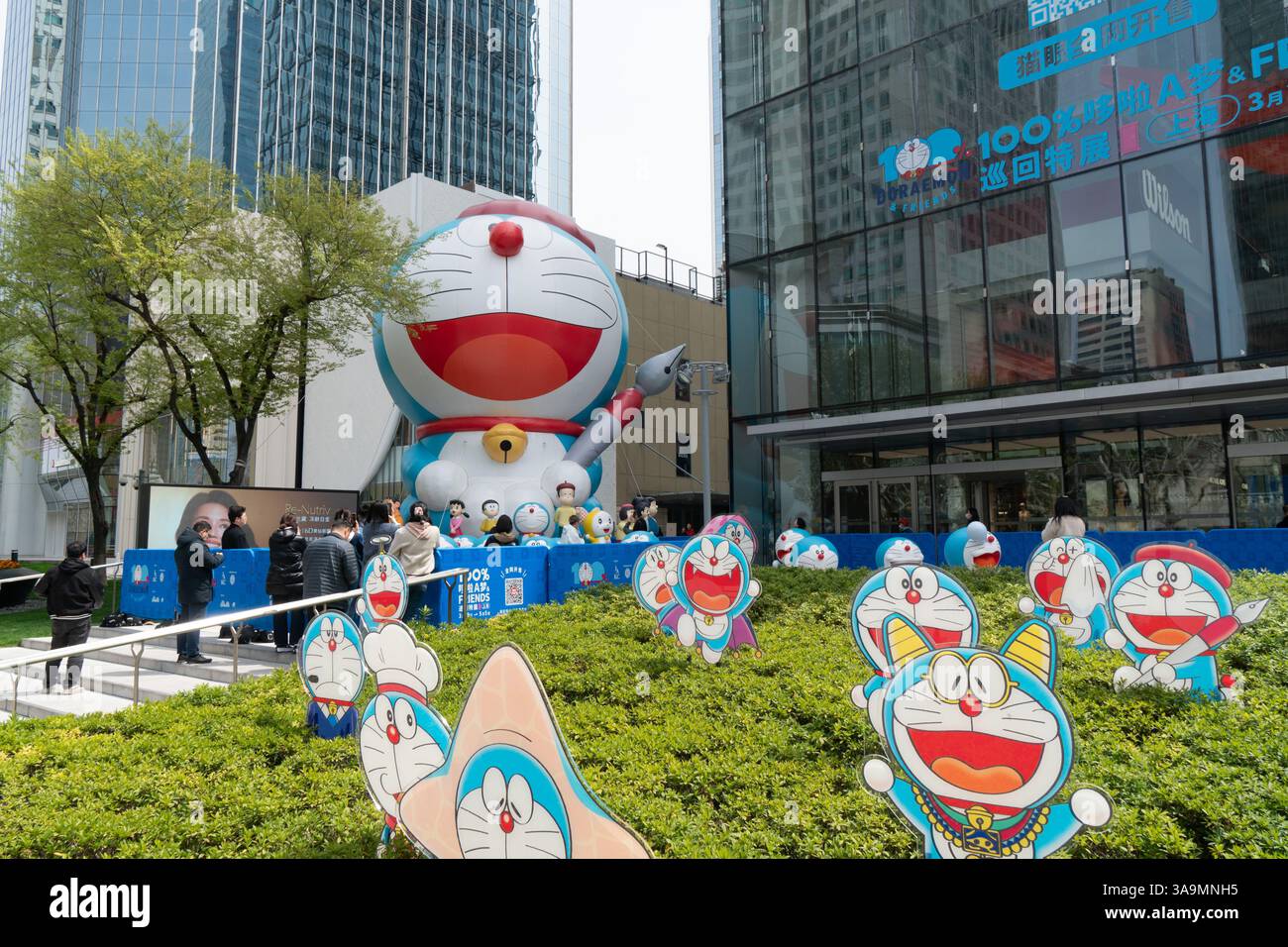 People visit the first exhibition of "100% Doraemon &FRIENDS Traveling ...
