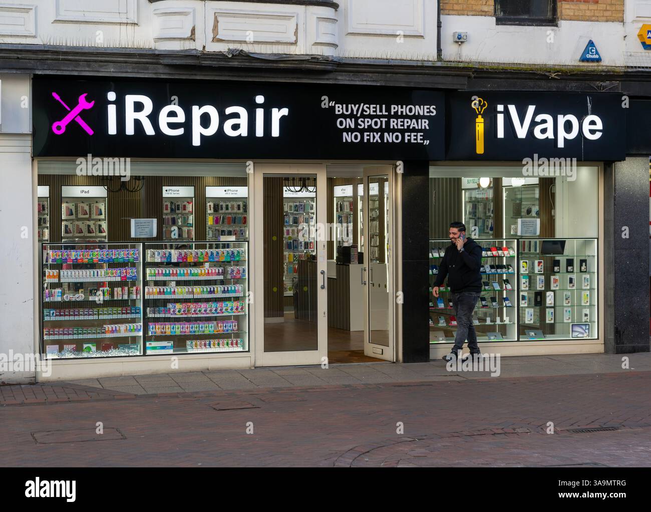 iPepair iVape shop in Ipswich, Suffolk, England, UK Stock Photo - Alamy