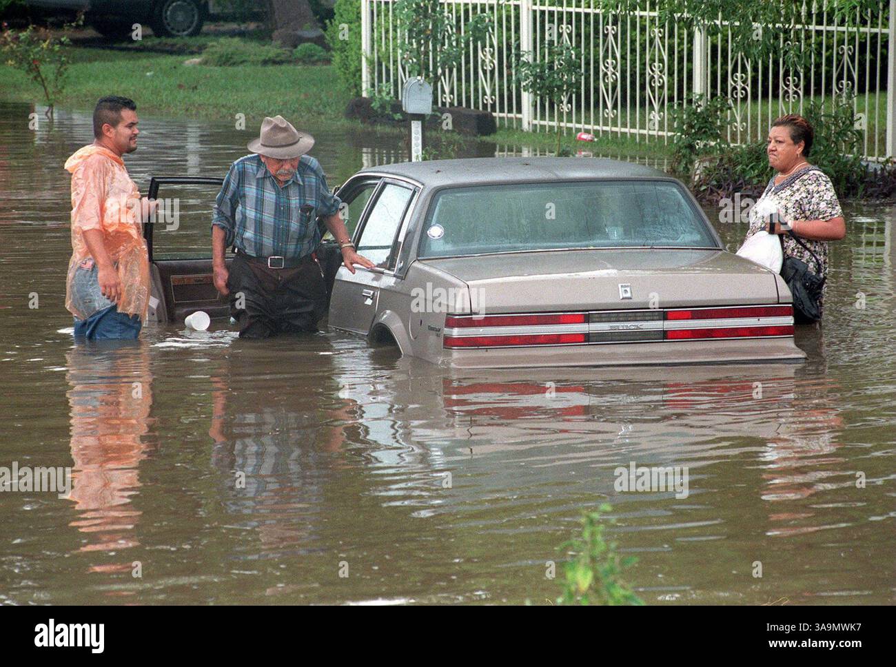 Passerby wife hi-res stock photography and images - Alamy