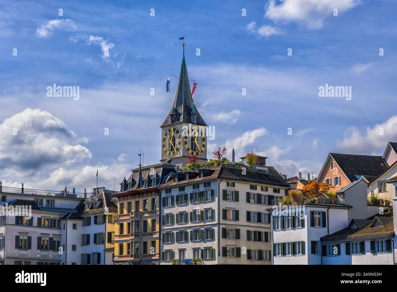 Old Town in city of Zurich with St. Peter's Church clock tower in ...