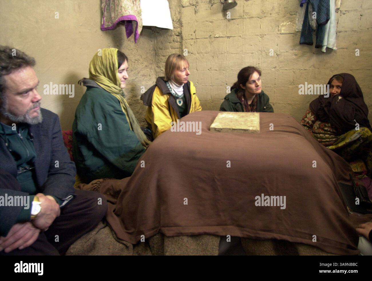 Jan 17, 2002 - KABUL, Afghanistan - DERRILL BODLEY who's daughter Deora ...