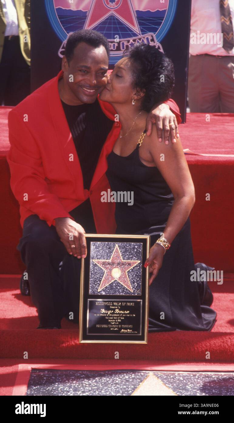 Sep 19, 1996; Los Angeles, CA, USA; GEORGE BENSON on the Hollywood Walk ...