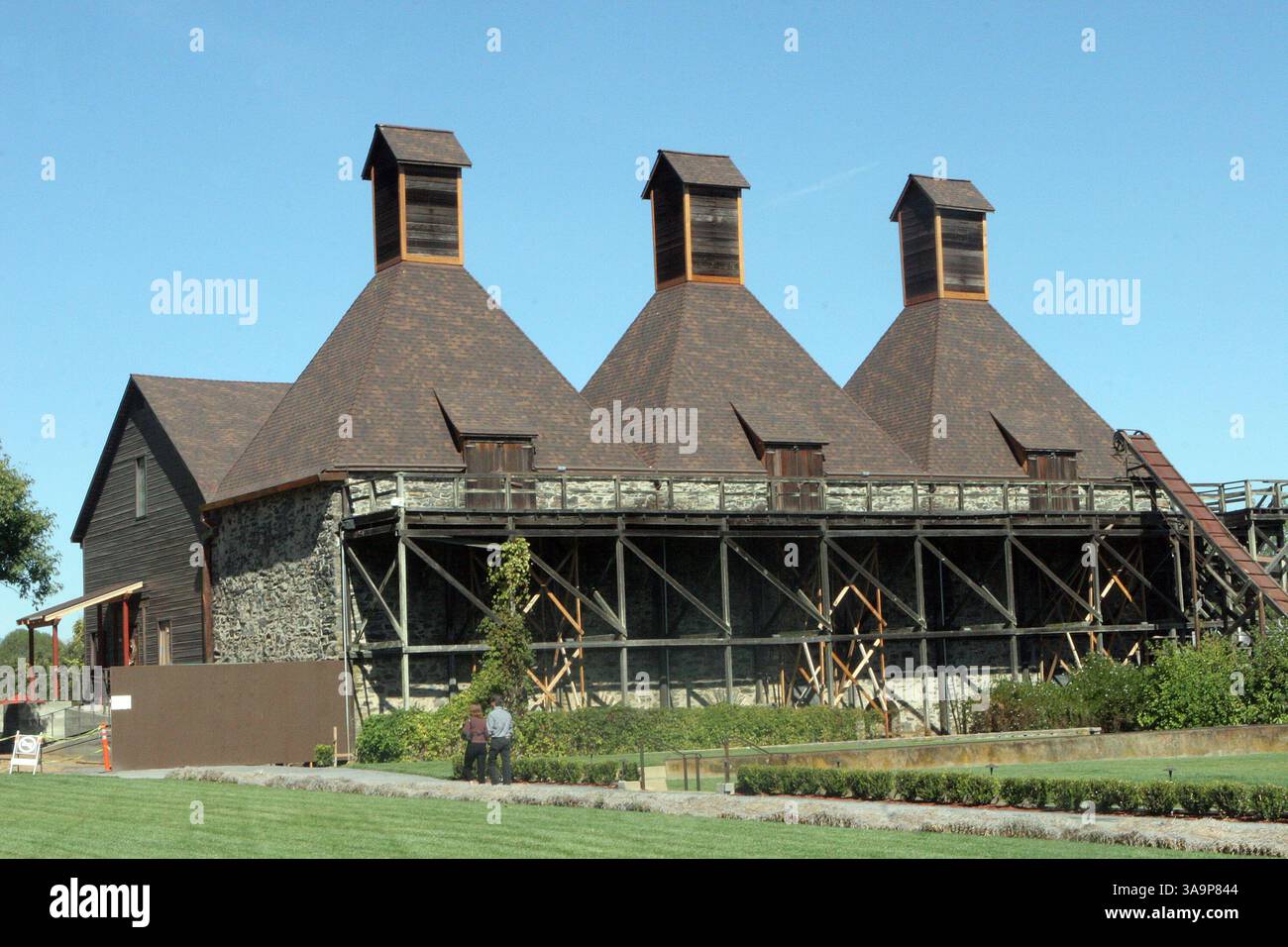 Oct 24, 2006; Sonoma, CA, USA; Hip Kiln Vineyard. Located an hour drive ...