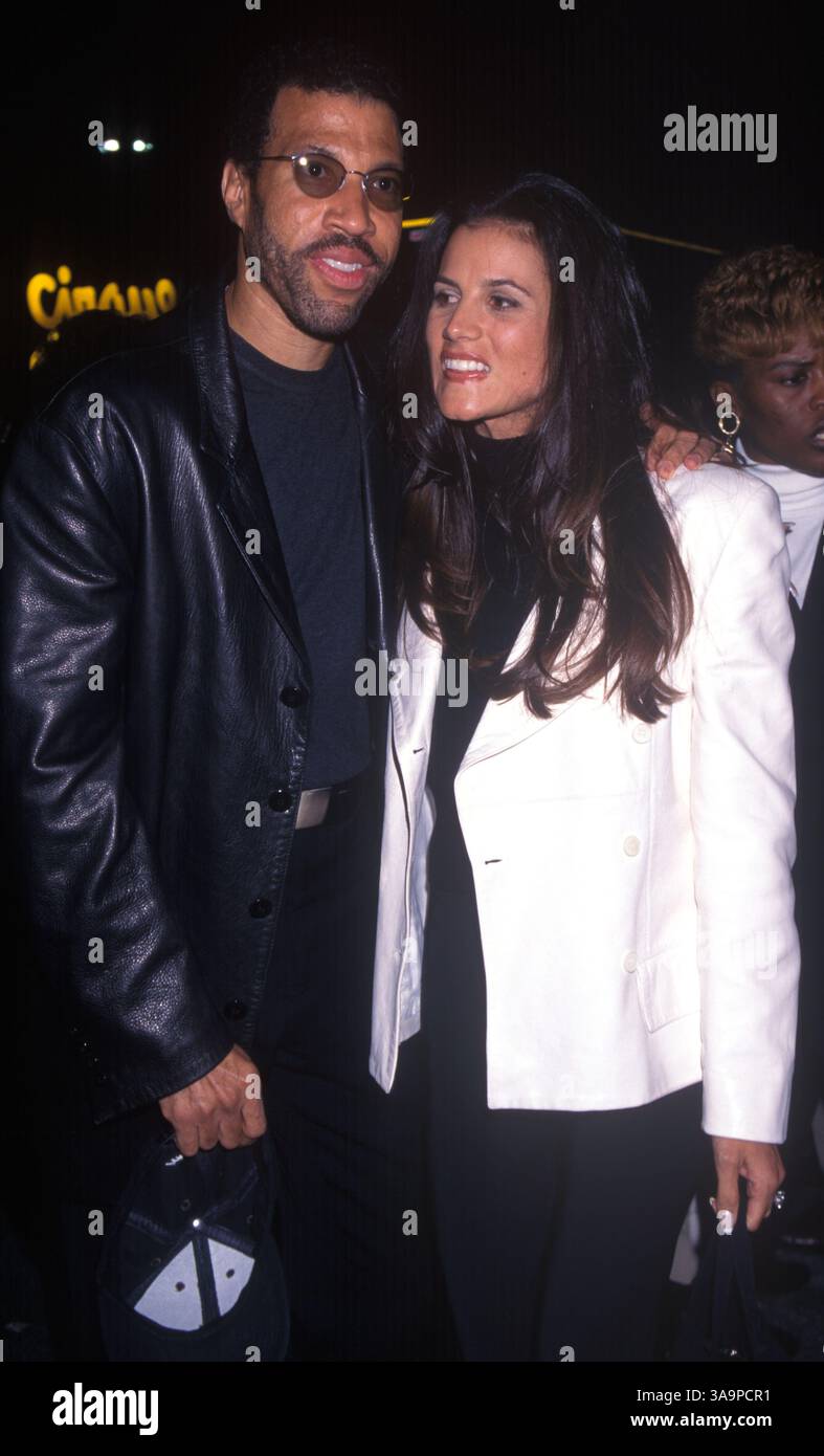 Sep 26, 1996 - Los Angeles, CA, USA - LIONEL RICHIE at Cirque du Soleil ...