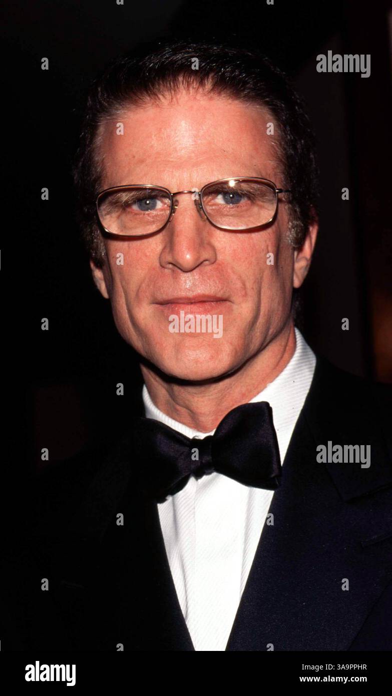 Mar 11, 2000; Hollywood, CA, USA; Actor TED DANSON @ the 52nd DGA ...