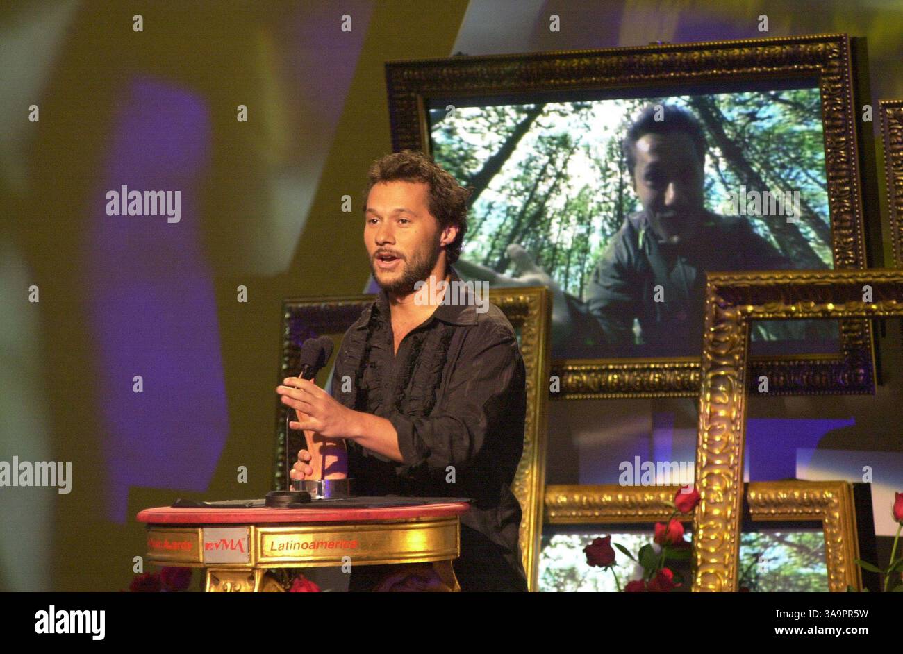 Oct 24, 2002; Miami, FL, USA; Singer DIEGO TORRES wins best artist ...
