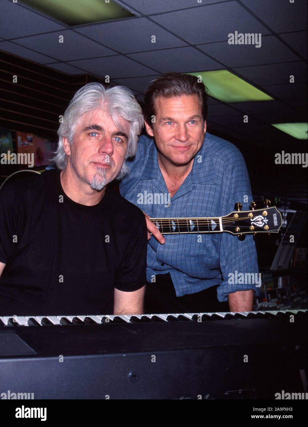 Mar 15, 2000; New York, NY, USA; Michael McDonald, Jeff Bridges and ...