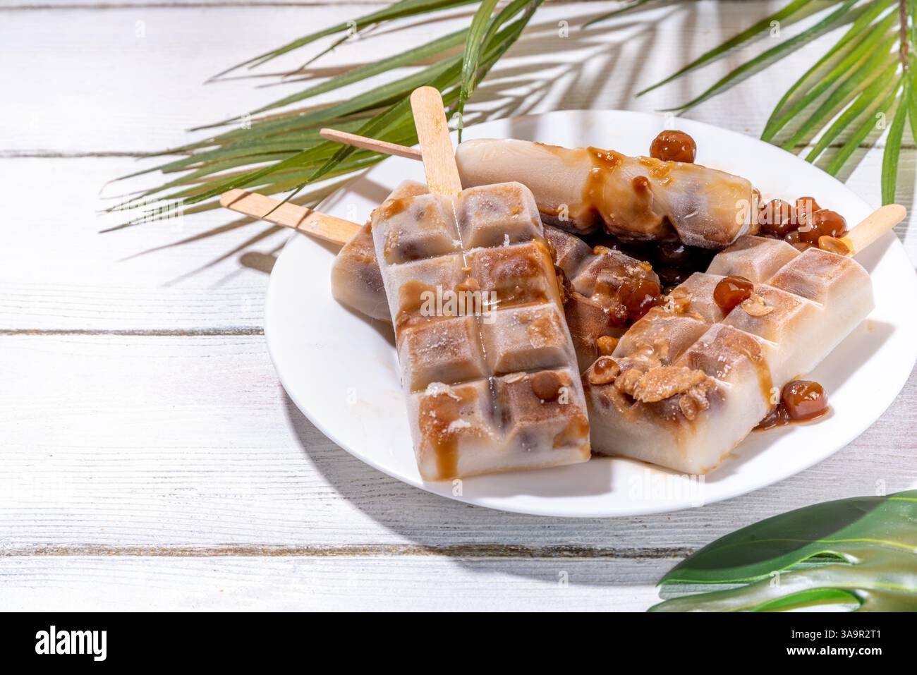 Tapioka latte popsicles. Frozen tapioca boba balls coffee frappe, ice ...