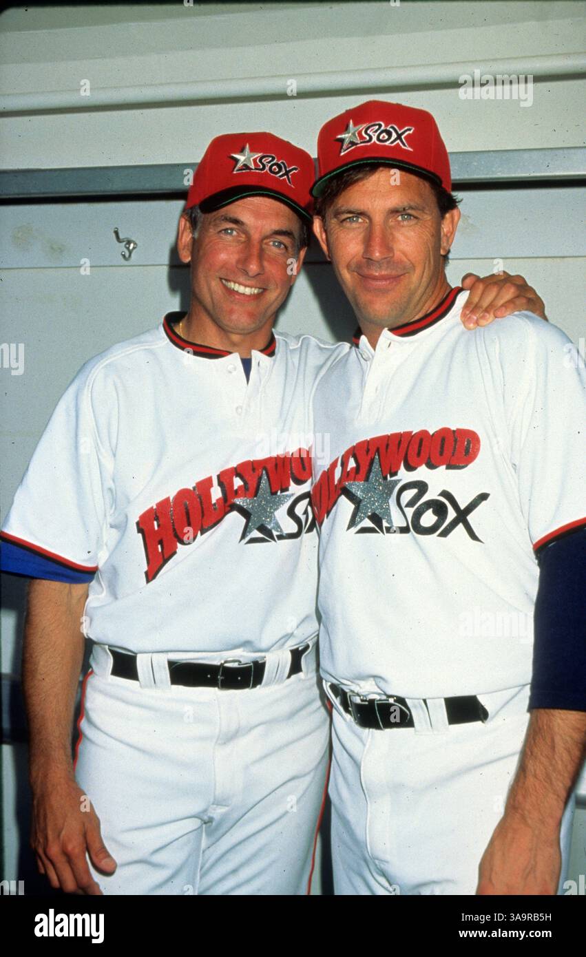 Aug 17, 1995; Los Angeles, CA, USA; Kevin Michael Costner (born January ...