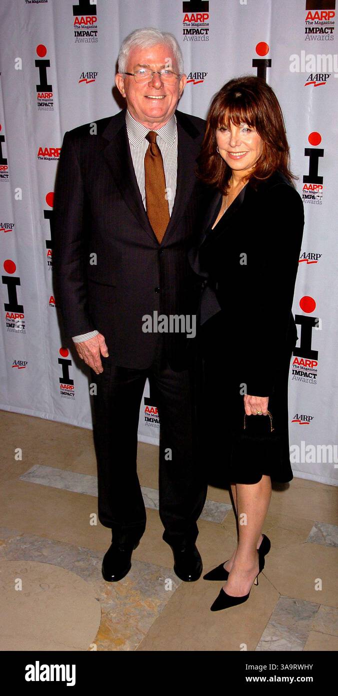 December 18, 2006, New York CityPhil Donahue and Marlo Thomas attends ...