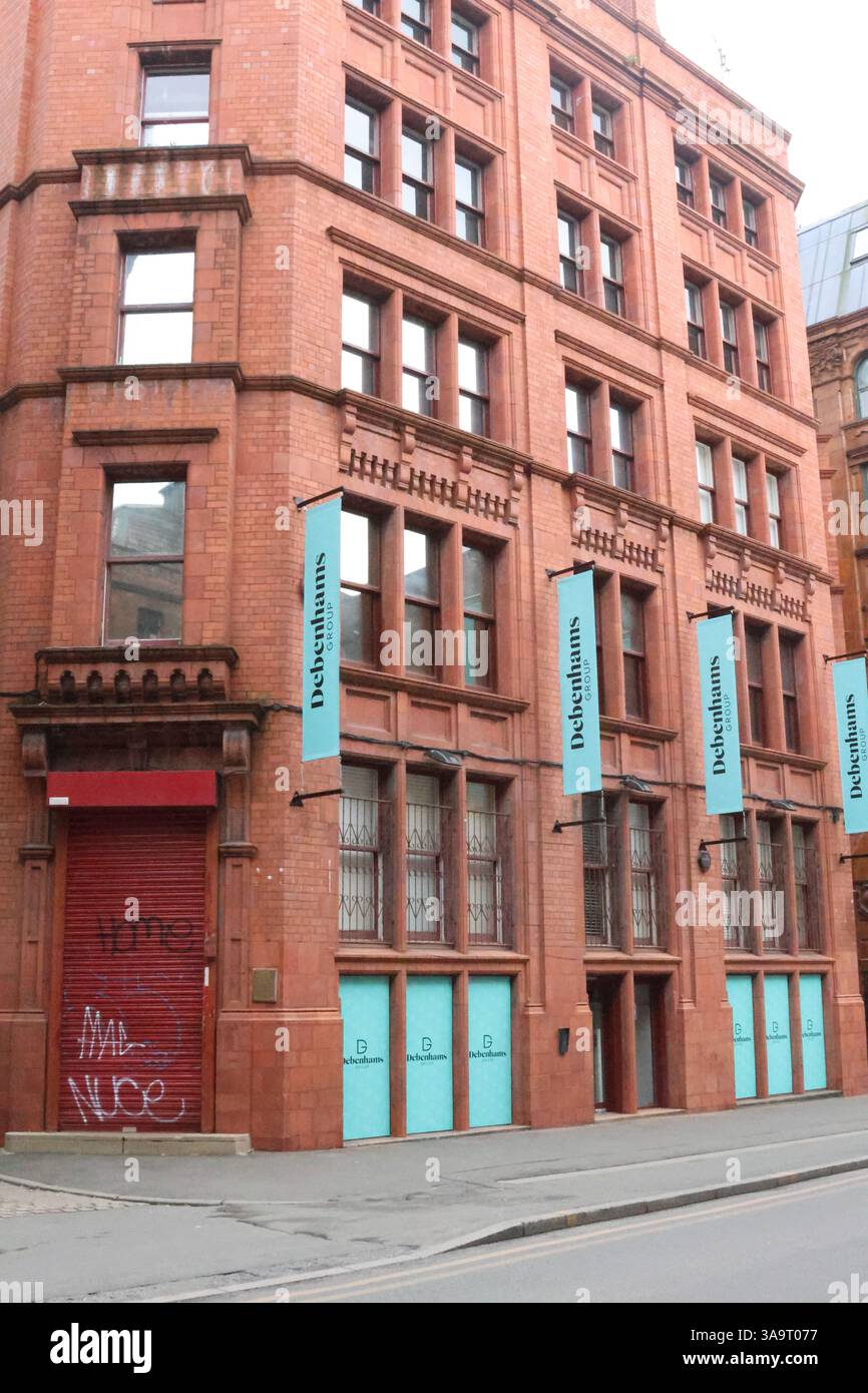 Boohoo mahmud kamani hi-res stock photography and images - Alamy