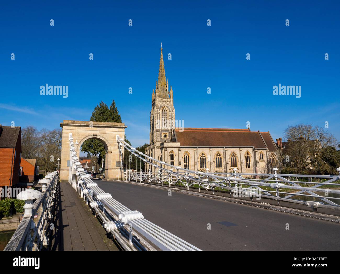 Marlow Bridge and All Saints Church, Marlow, River Thames ...