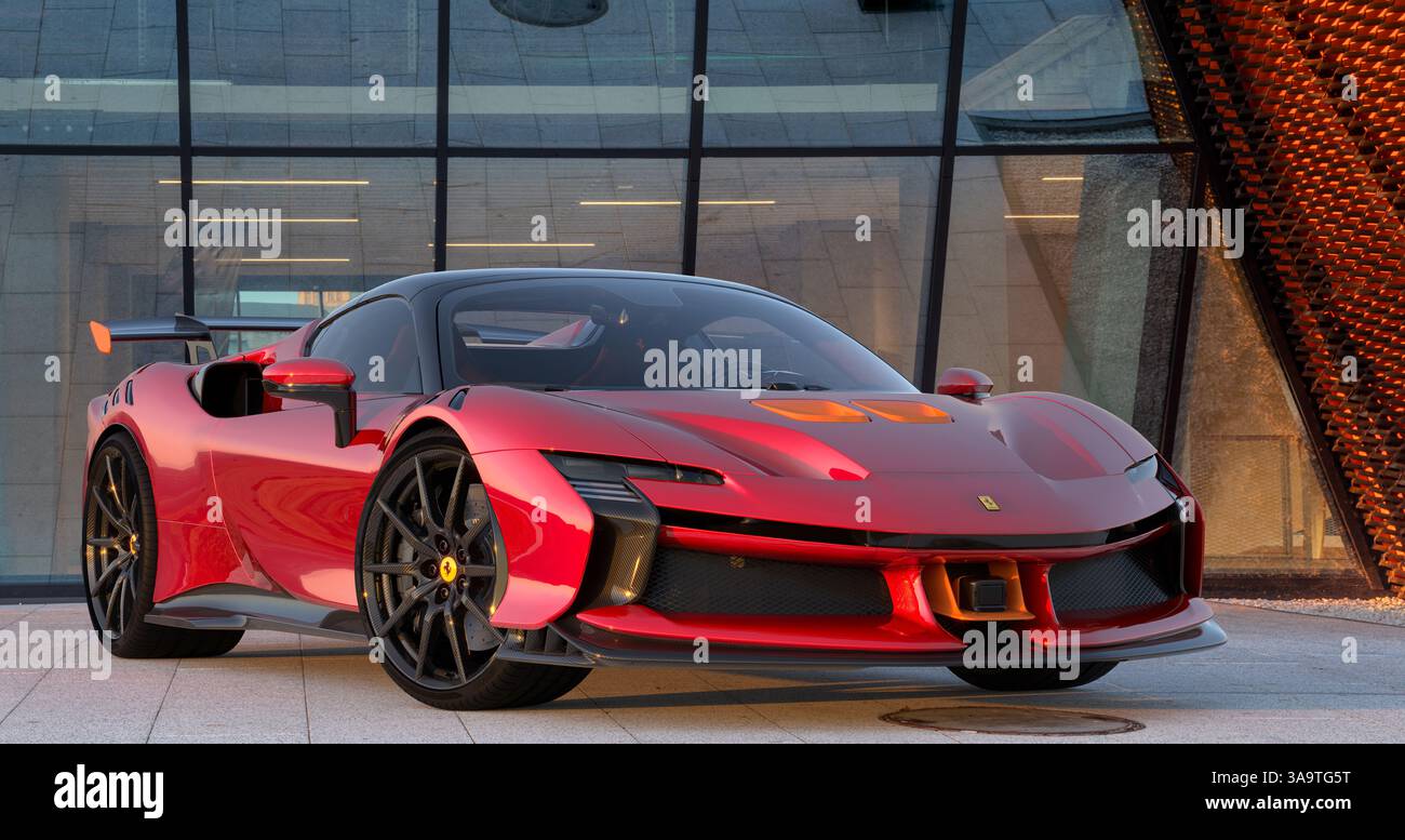 1000HP Ferrari SF90 Stradale Stock Photo - Alamy