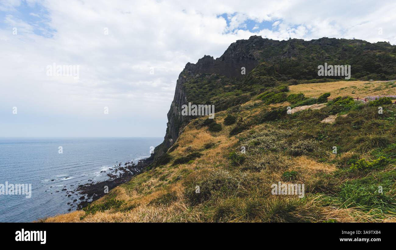 Jeju-do, Seongsan Ilchulbong landscape, volcanic tuff cone, Sunrise ...