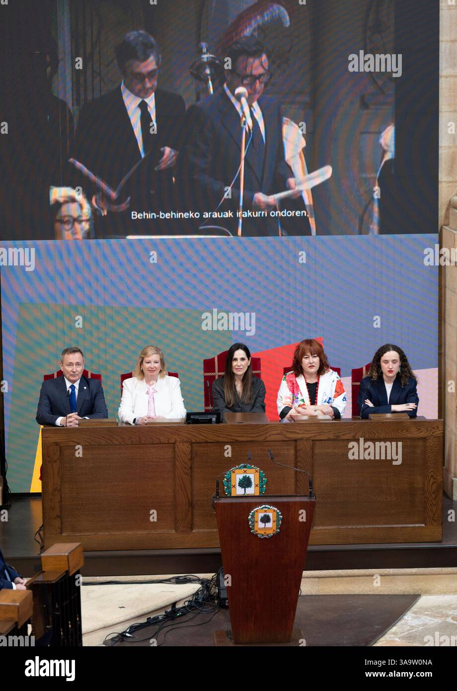 The Bureau of the Basque Parliament presides over a tribute to the ...