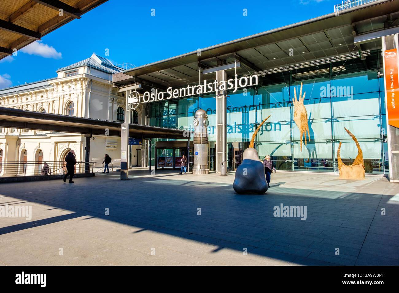 Oslo central railway station, Oslo, Norway Stock Photo - Alamy