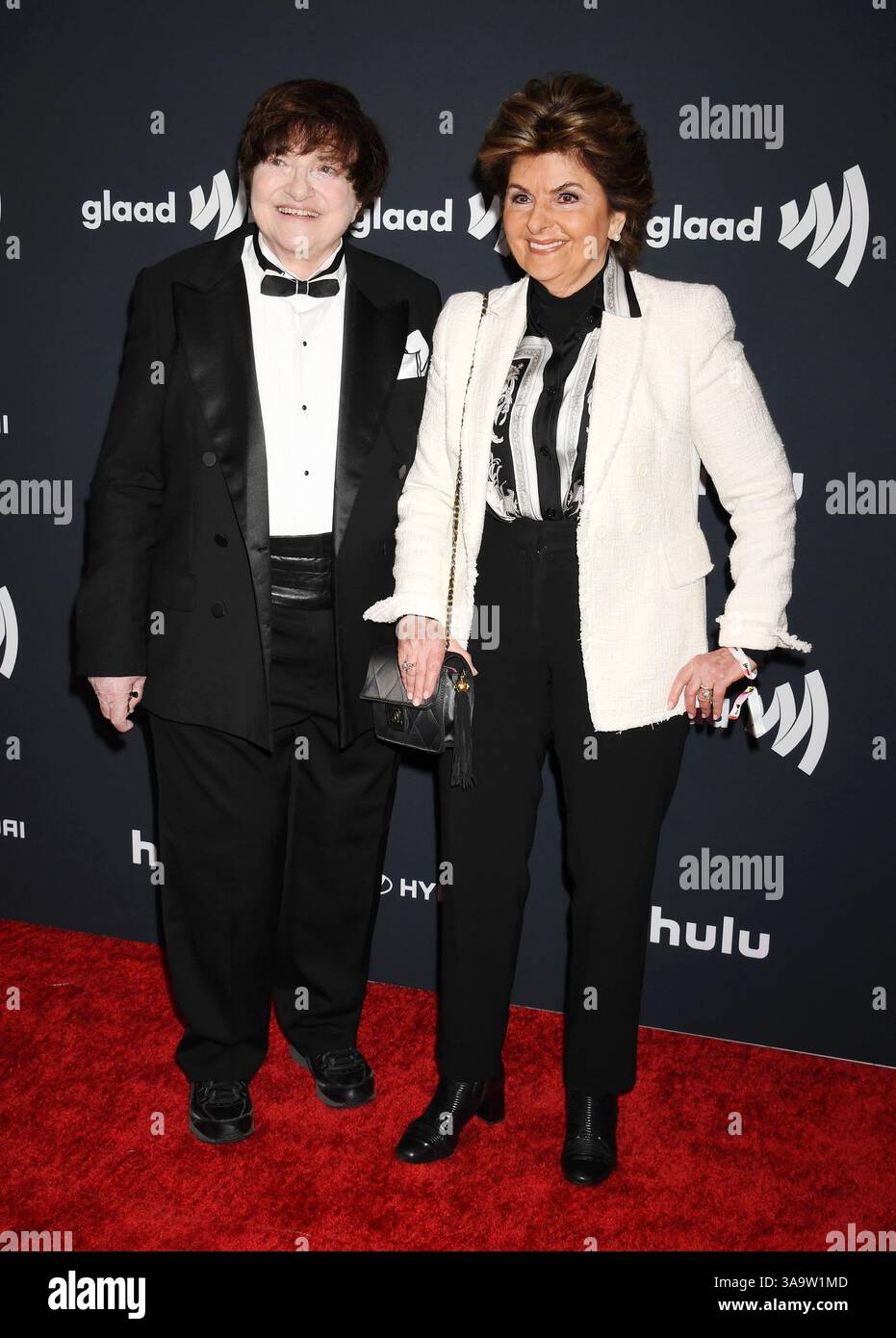 BEVERLY HILLS, CALIFORNIA - MARCH 27: Robin Tyler and Gloria Allred ...