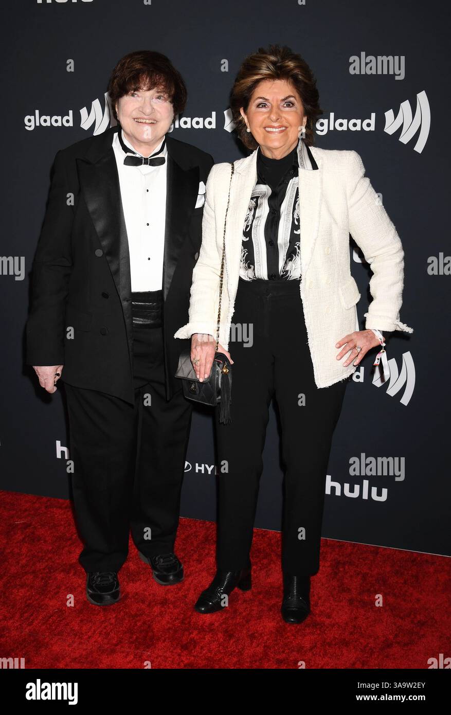 BEVERLY HILLS, CALIFORNIA - MARCH 27: Robin Tyler and Gloria Allred ...