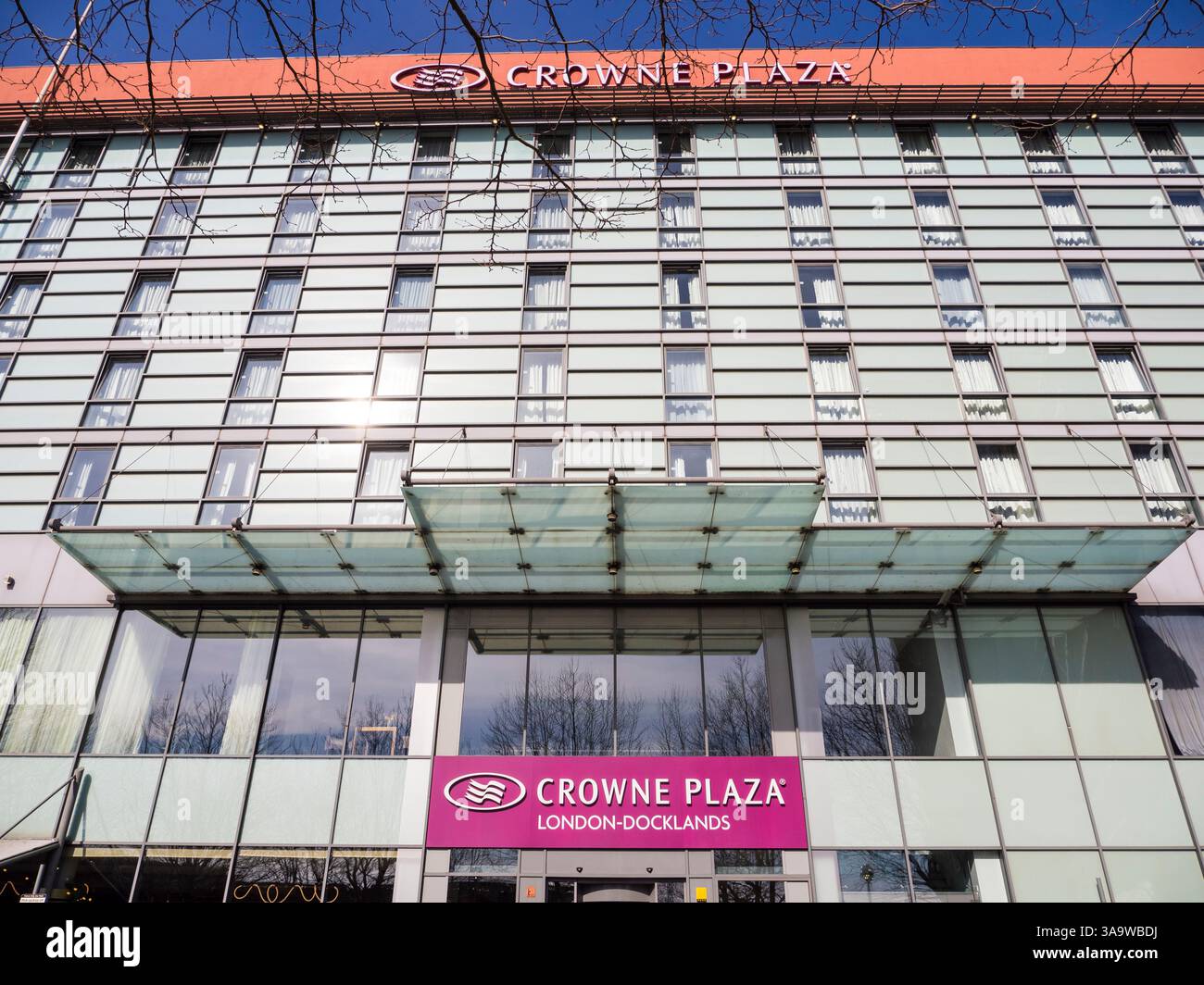Crowne Plaza, London-Docklands, ING Hotel, Docklands, London, England ...