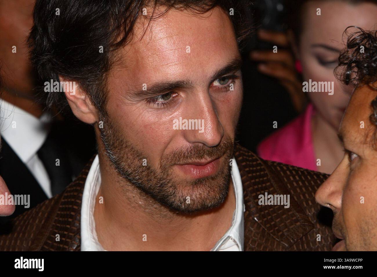 May 16, 2007 - Rome, Italy - Italian Actor RAOUL BOVA at Rome premiere ...