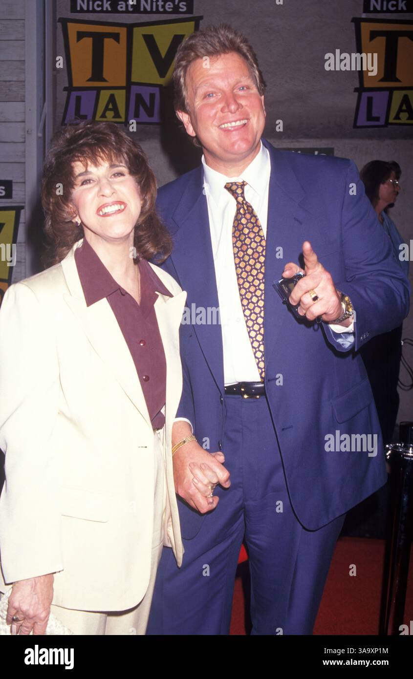 Ruth buzzi hi-res stock photography and images - Alamy