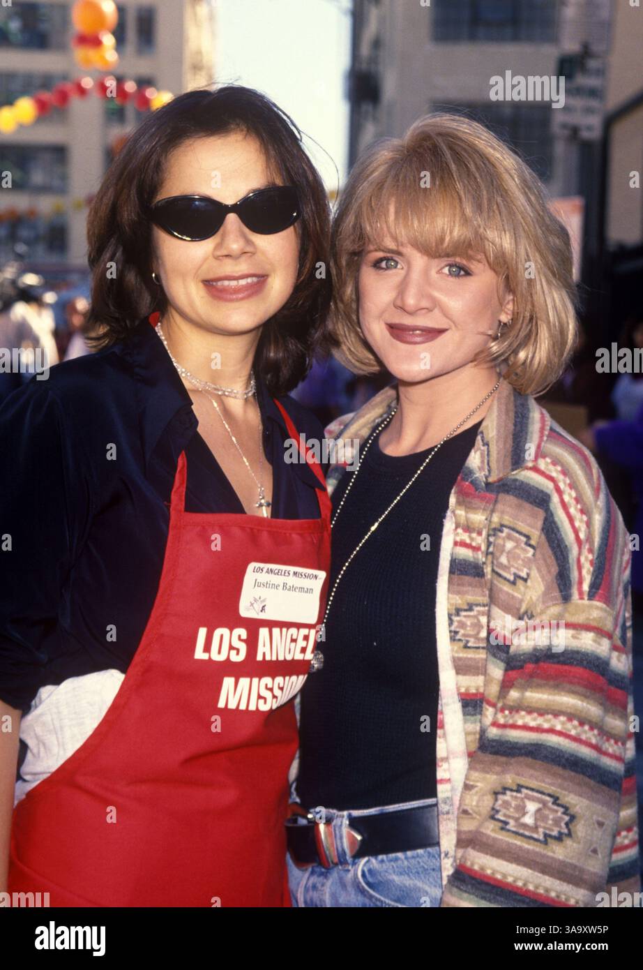 Justine bateman 1994 hi-res stock photography and images - Alamy