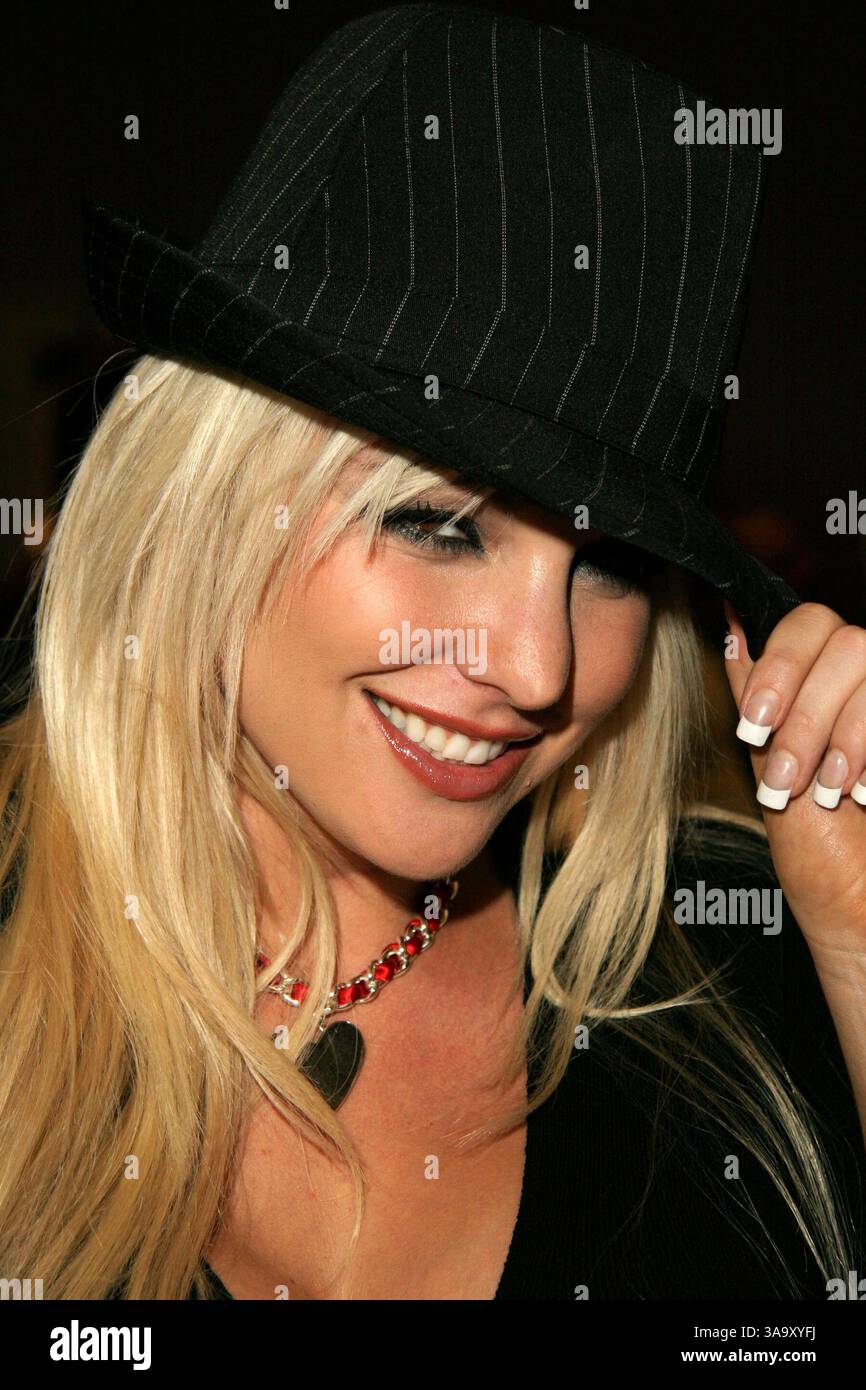Nov 18, 2006; Los Angeles, CA, USA; CHRISTI SHAKE at the Glamourcon ...