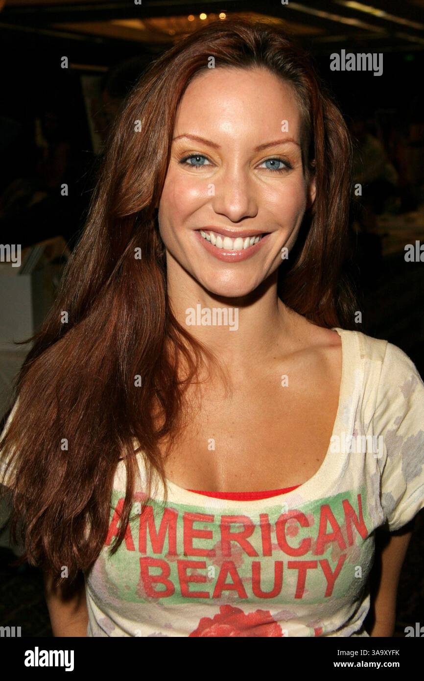 Nov 18, 2006; Los Angeles, CA, USA; JENNIFER KORBIN at the Glamourcon ...