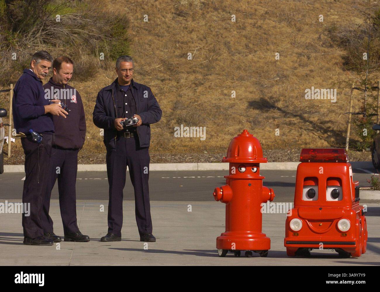 Teaching kids fire safety hi-res stock photography and images - Alamy