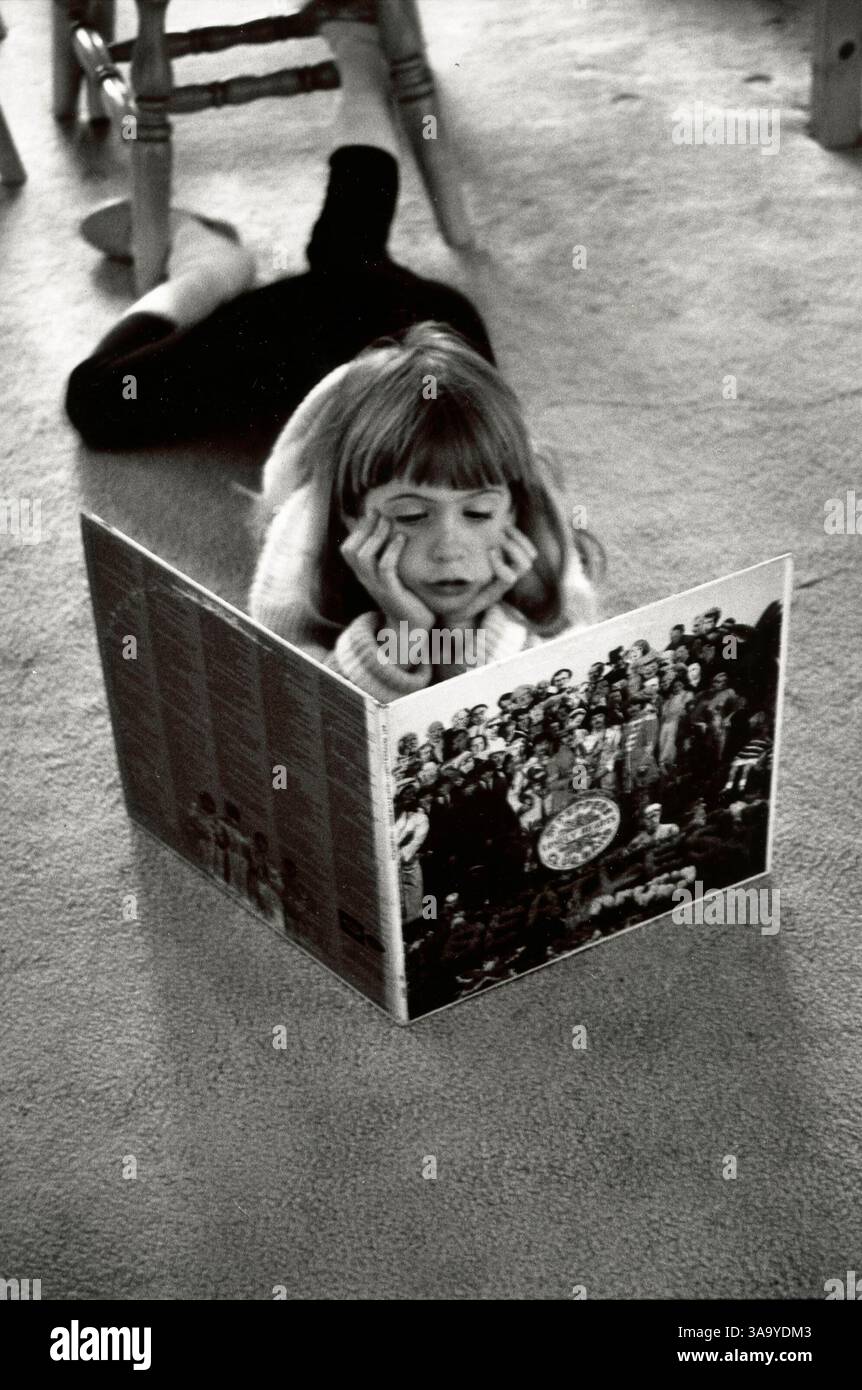 May 05, 1994; Los Angeles, CA, USA; Specific date unknown. This ...