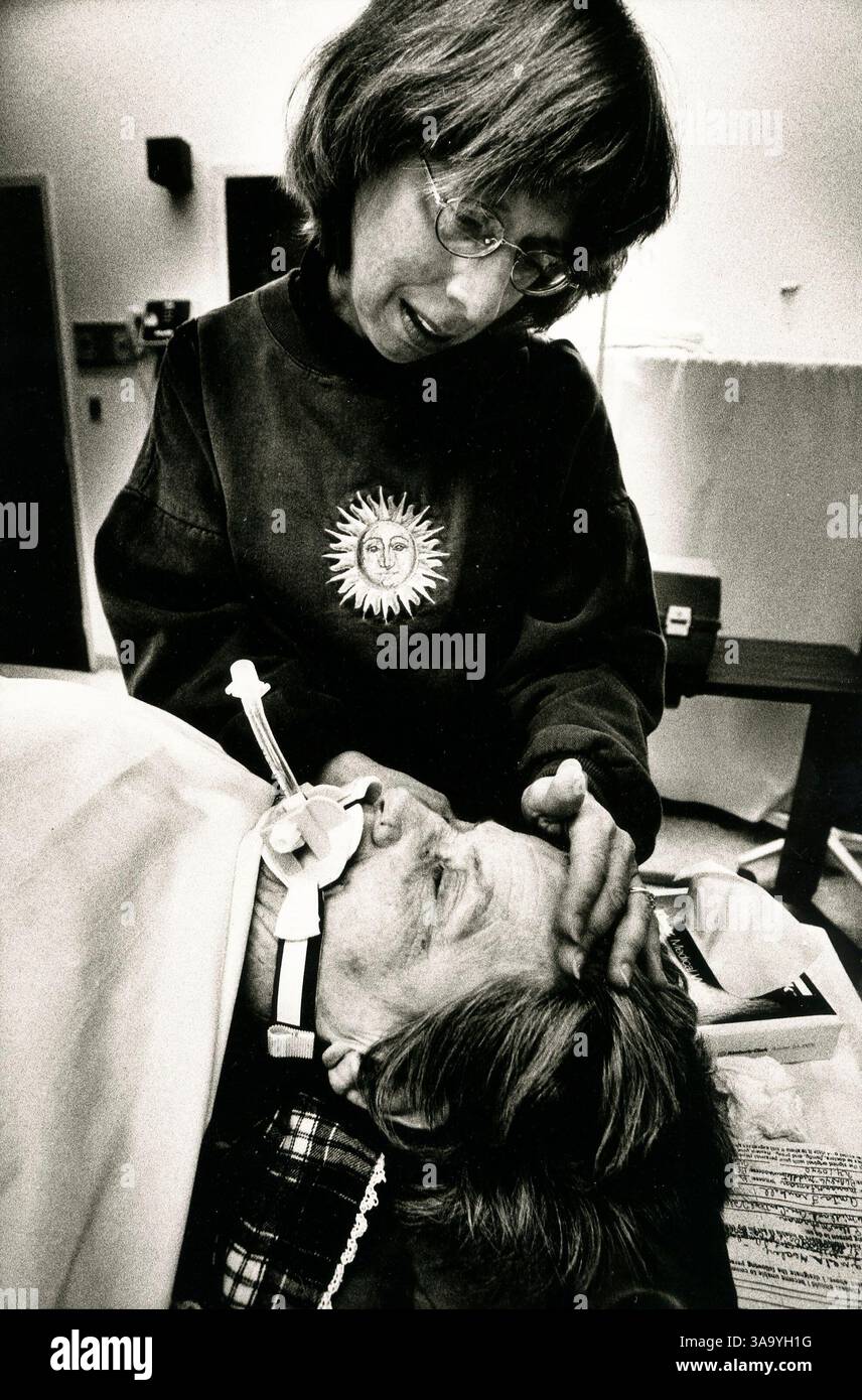 Apr 05, 2001; Los Angeles, CA, USA; Specific date unknown. This ...