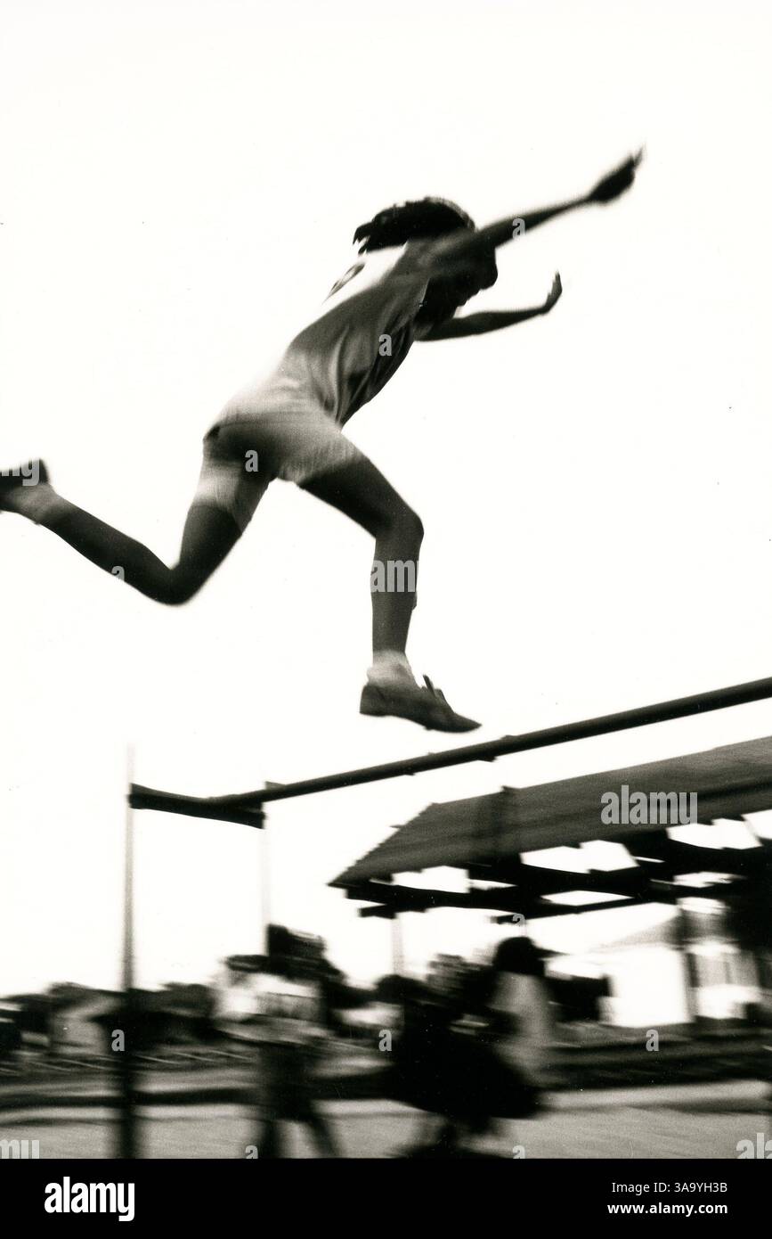 May 05, 1995; Los Angeles, CA, USA; Specific date unknown. This ...