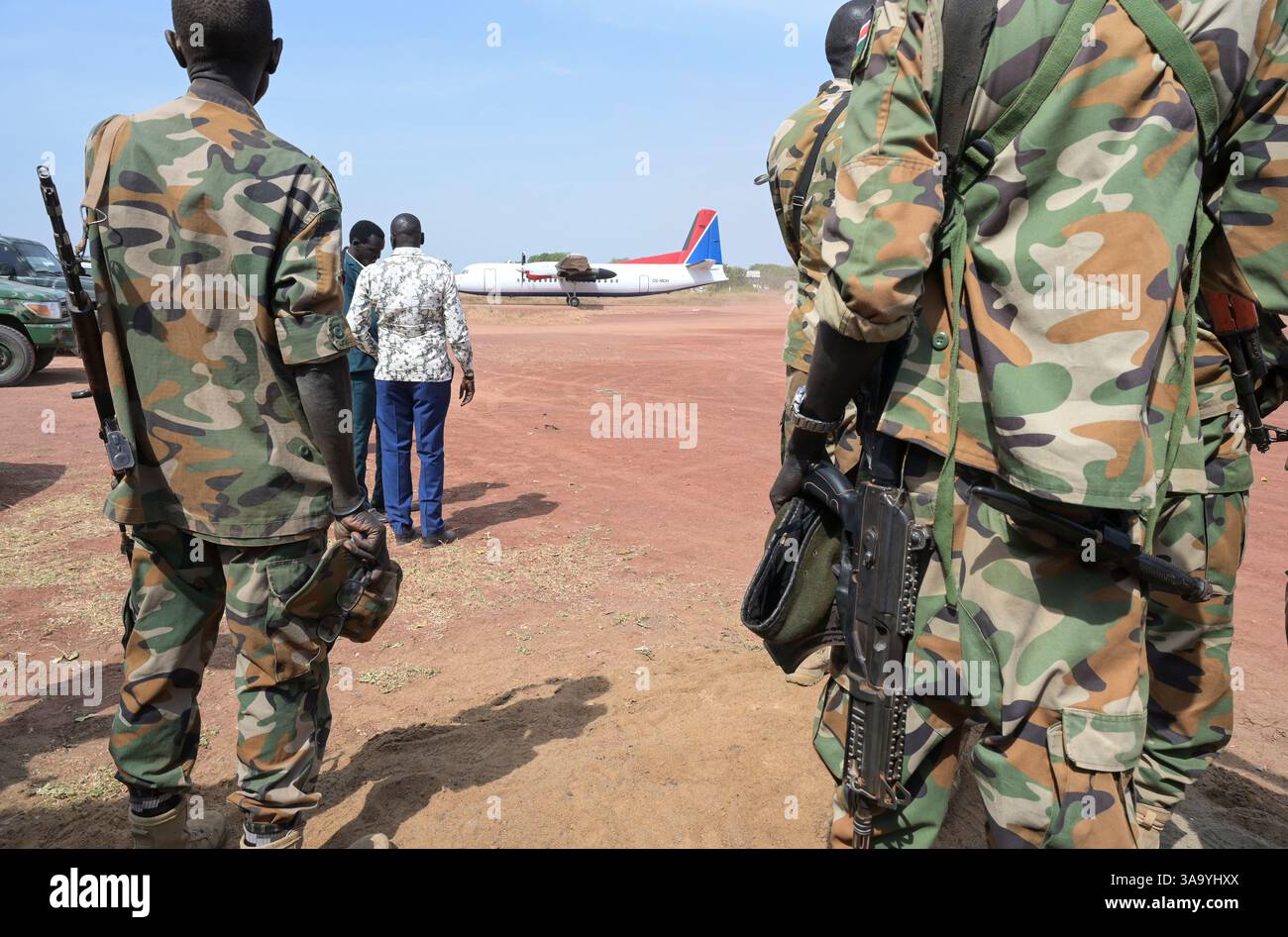 SOUTH-SUDAN, Lakes state, Rumbek, armed SPLA forces at airport ...