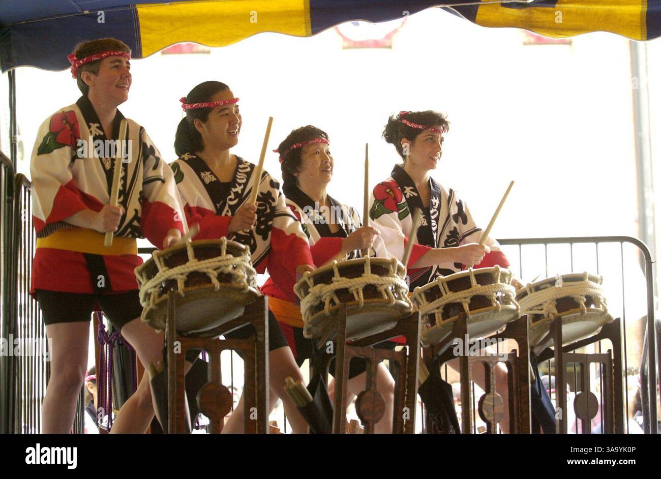HOLD FOR TICKET OF 5/16/3 Sacramento Taiko Dan drummers l-r Margaret ...