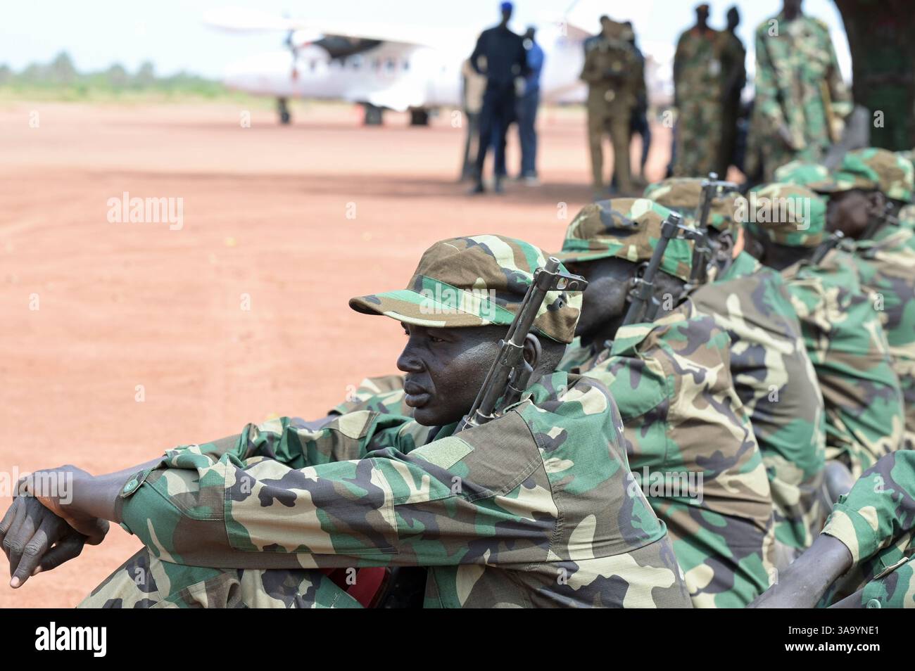 SOUTH-SUDAN, Lakes state, Rumbek, armed SPLA forces at airport ...