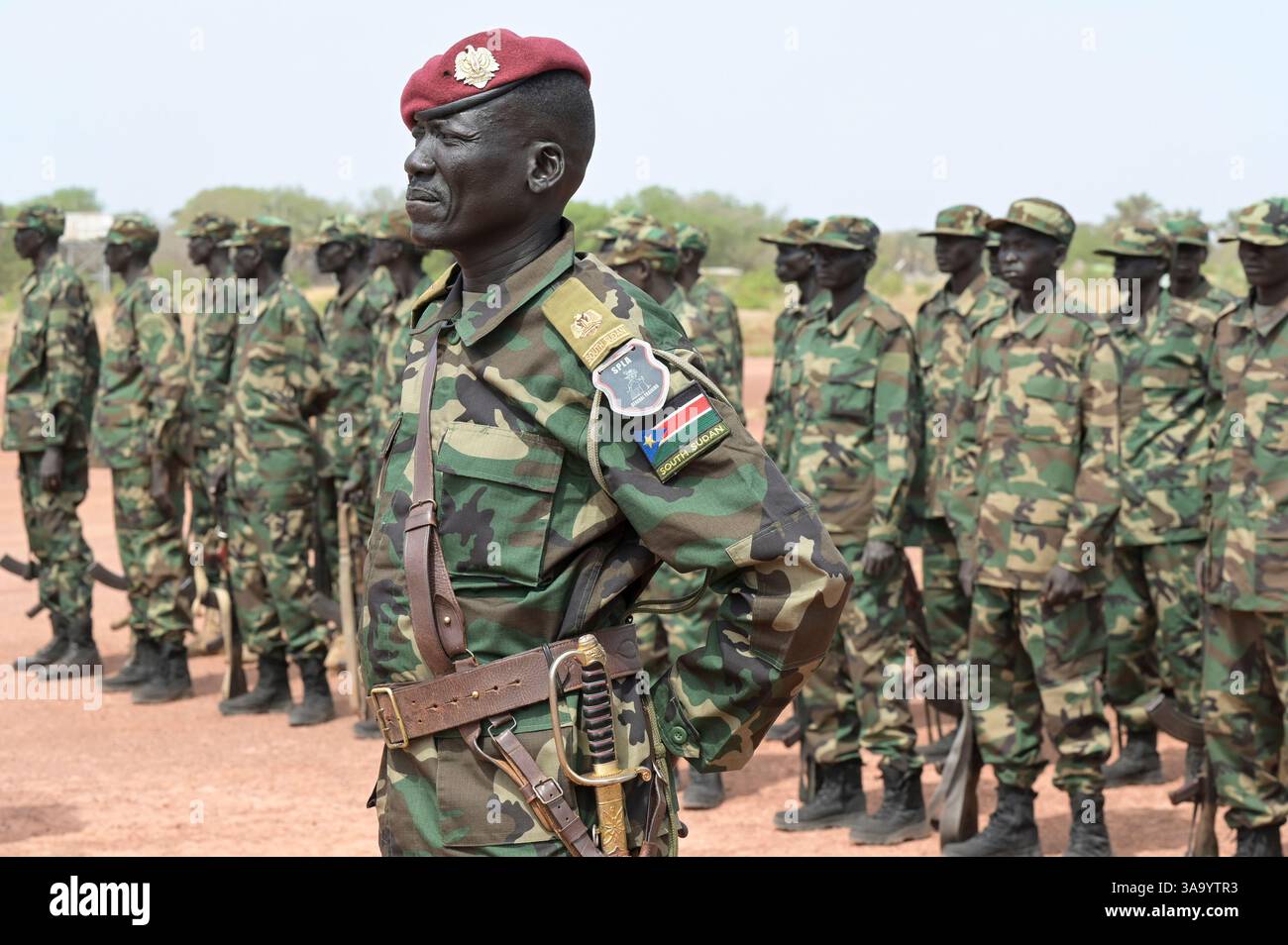 SOUTH-SUDAN, Lakes state, Rumbek, armed SPLA forces at airport ...