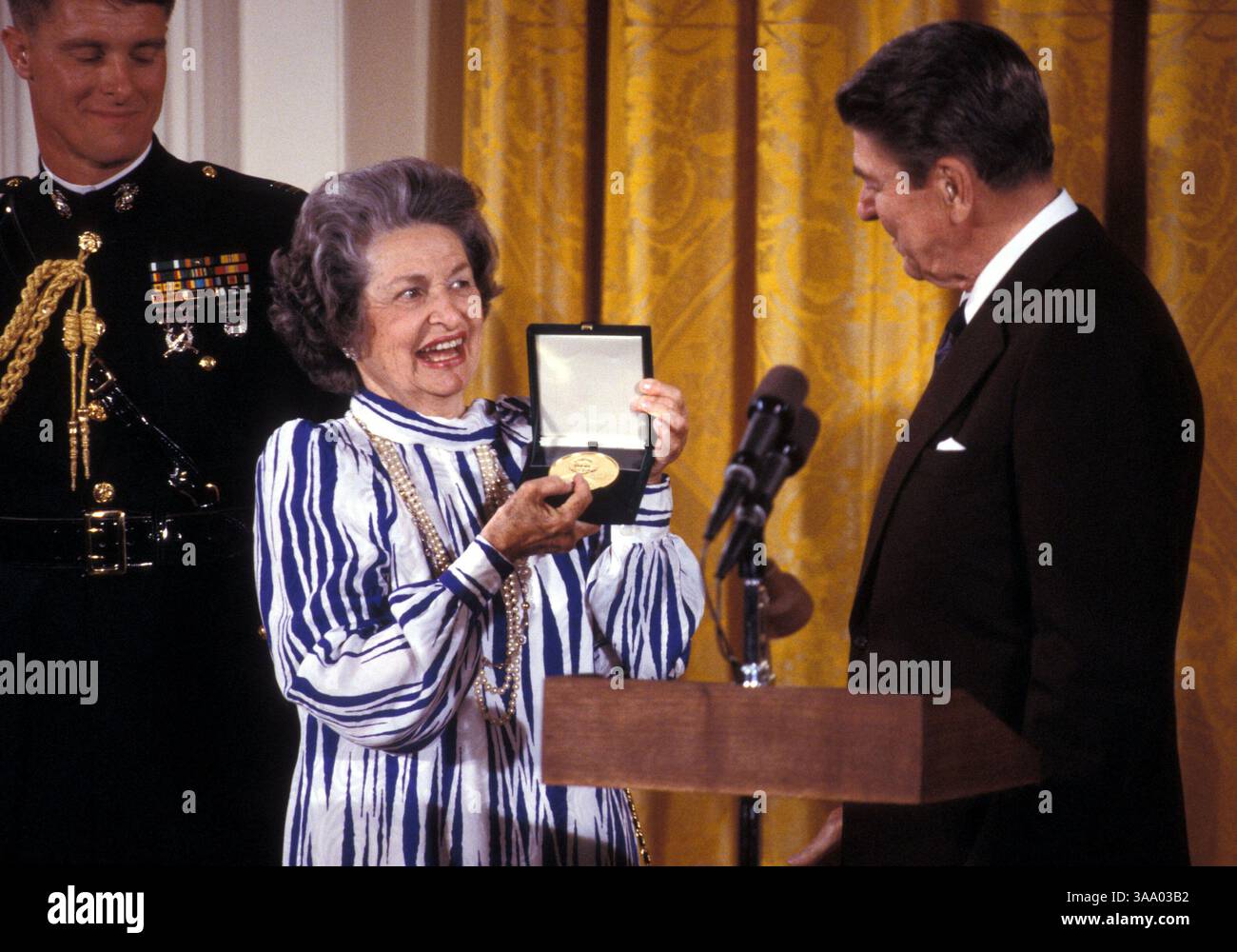 Apr 28, 1988; Washington, DC, USA; President RONALD REAGAN presents ...