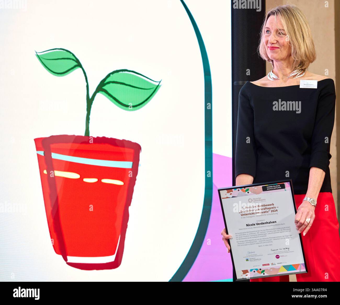 Deutscher Lehrkräftepreis - Vorbildliche Schulleitung EUR,Deutschland ...