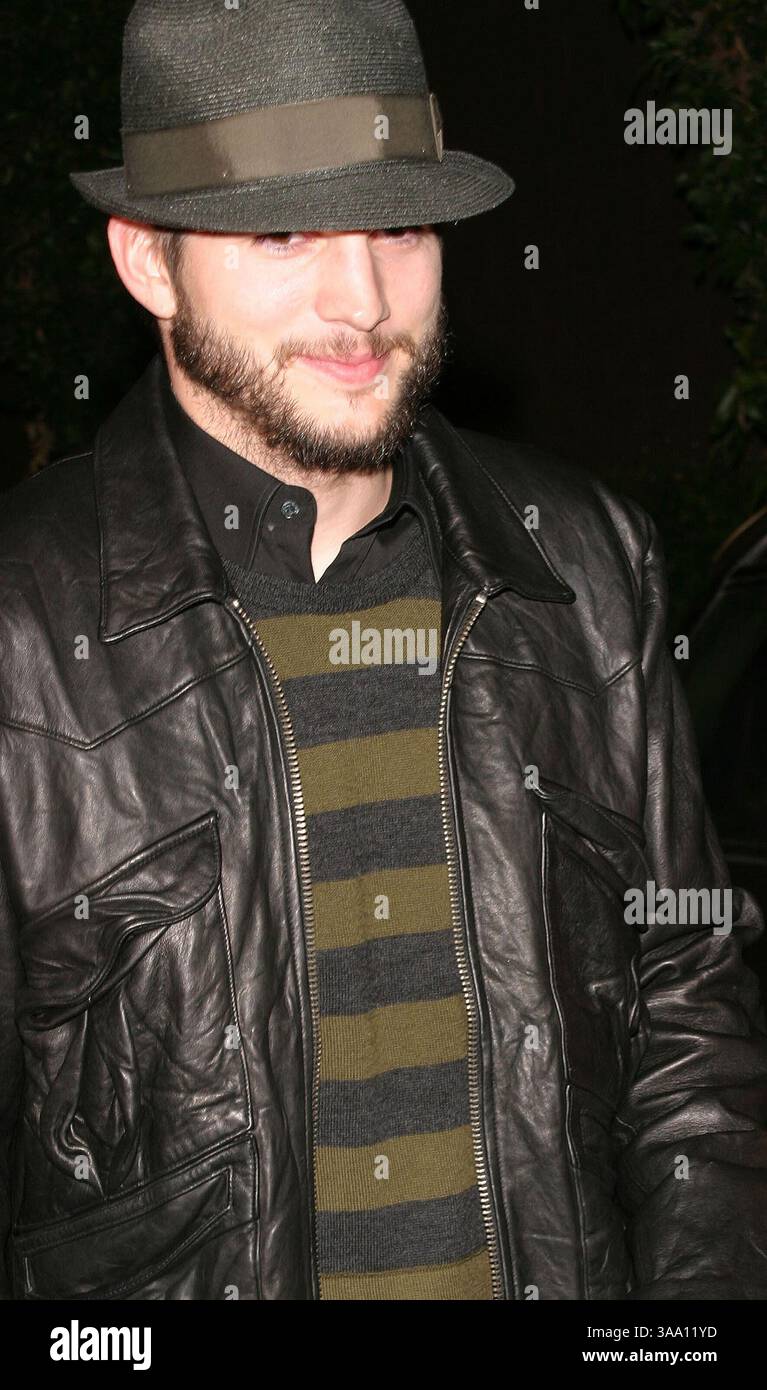 May 06, 2006; Los Angeles, CA, USA; Actor ASHTON KUTCHER at the 'That ...