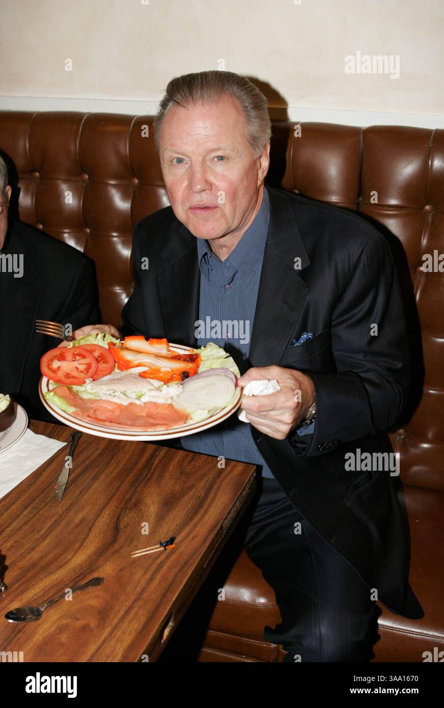 May 24, 2005; Los Angeles, CA, USA; JON VOIGHT at Nate 'n Als in Los ...