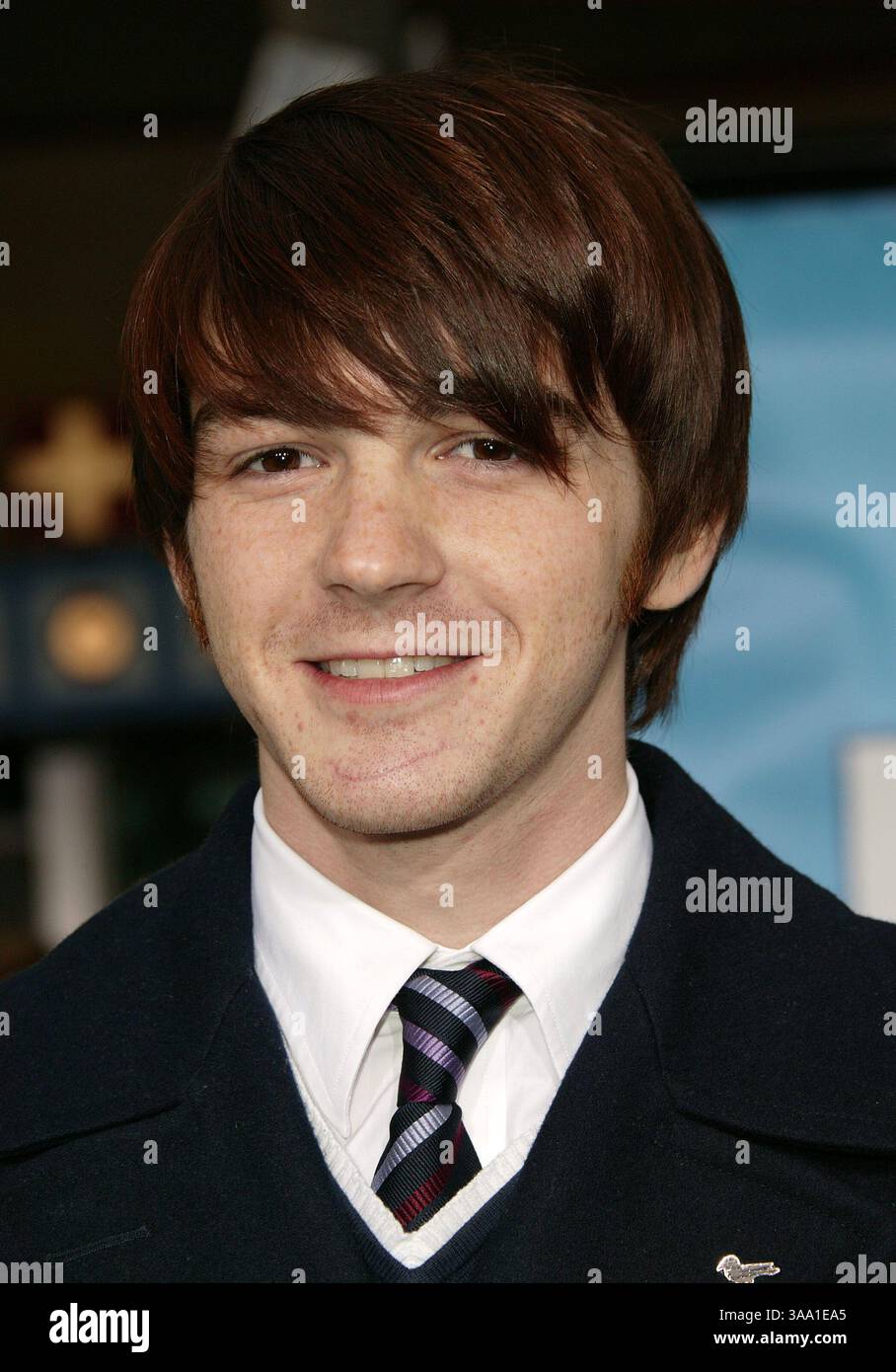 Drake bell 2006 premiere hi-res stock photography and images - Alamy