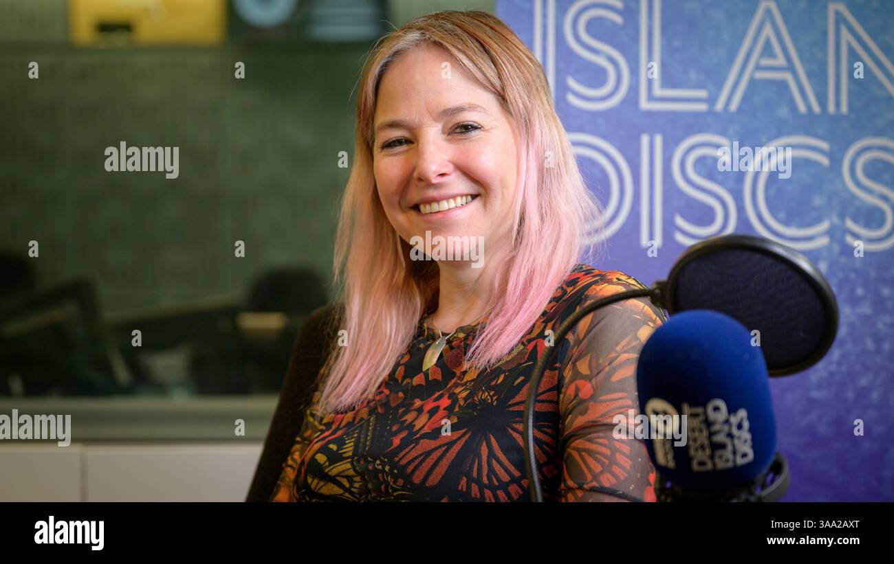 Professor alice roberts hi-res stock photography and images - Alamy