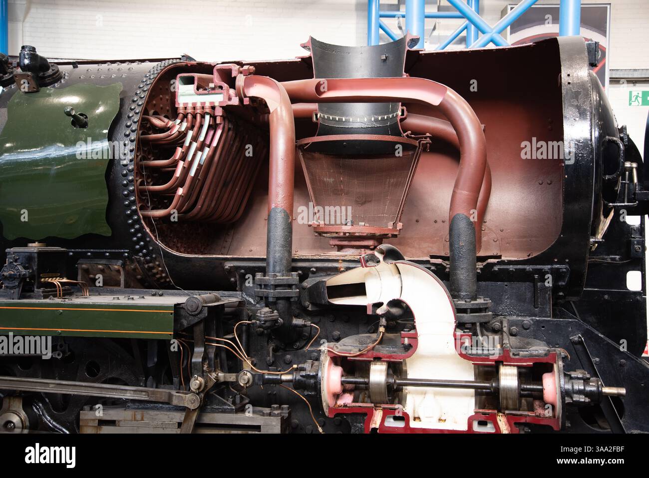 Locomotive 35029 "Ellerman Lines" cutaway to show the inner workings of ...